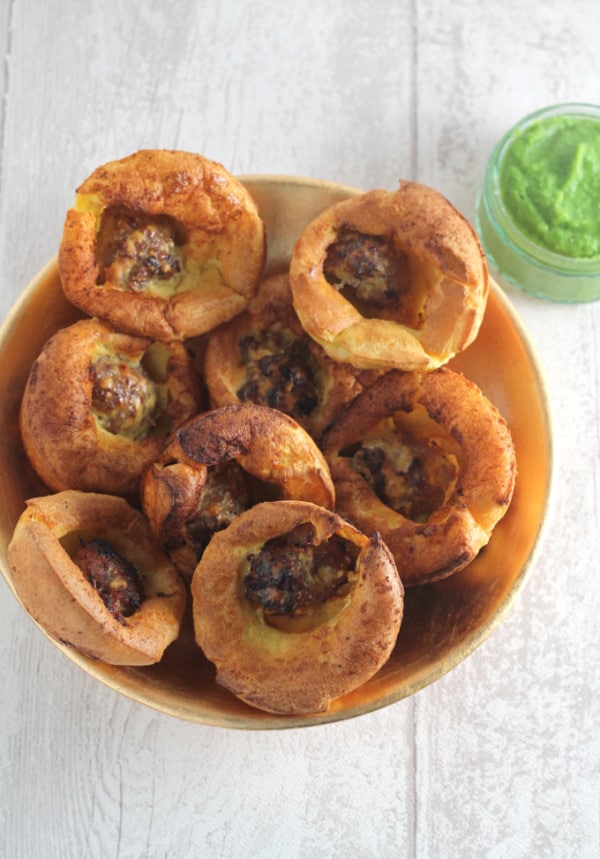 Mini Toad in the Hole with Pond Algae Peas (Toca Kitchen Review) - My ...