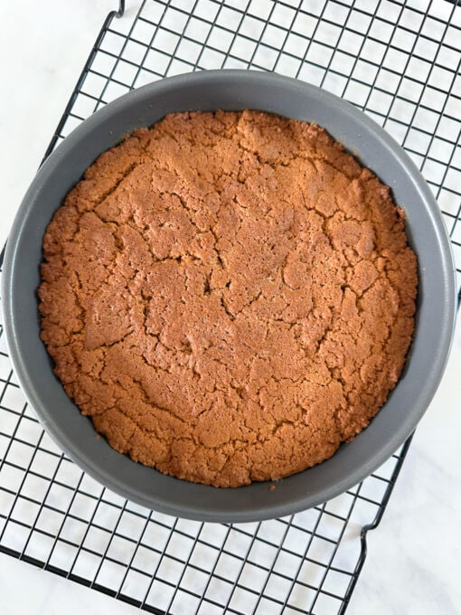 3 Ingredient Airfryer Biscoff Cake - My Fussy Eater | Easy Family Recipes